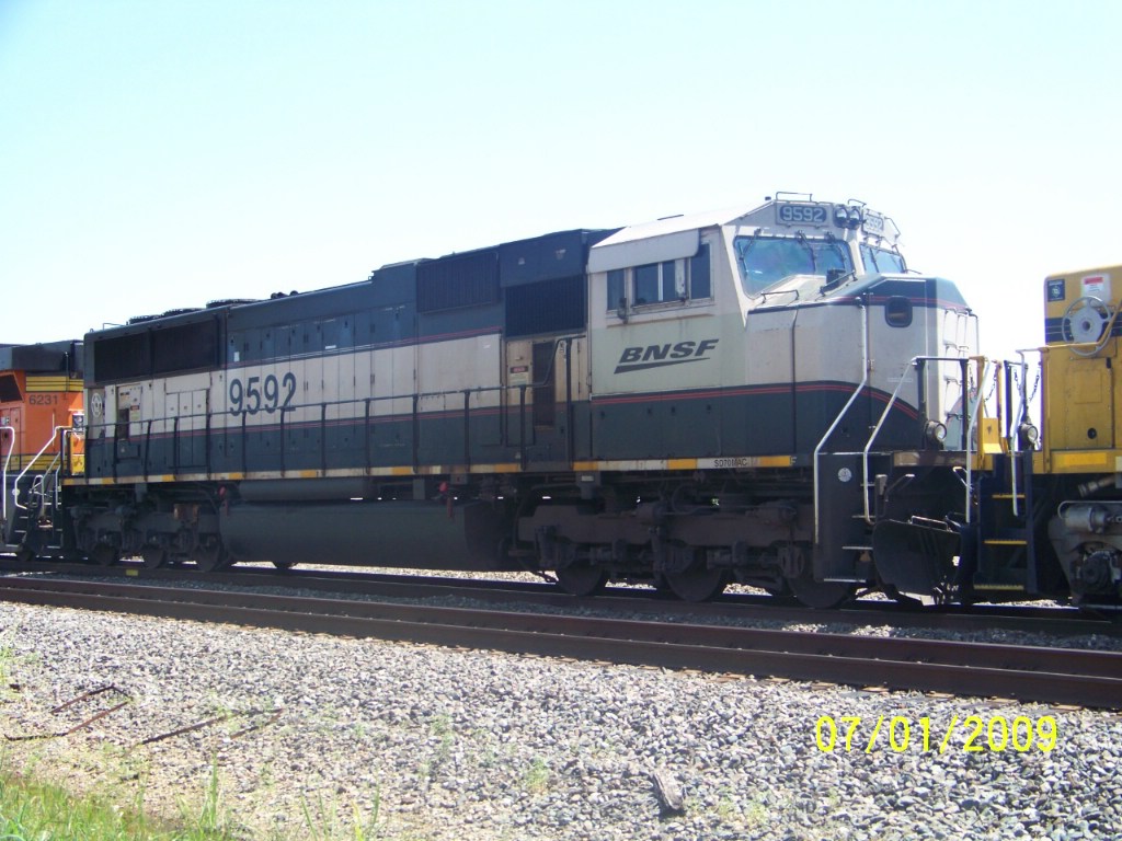 BNSF SD70MAC 9592